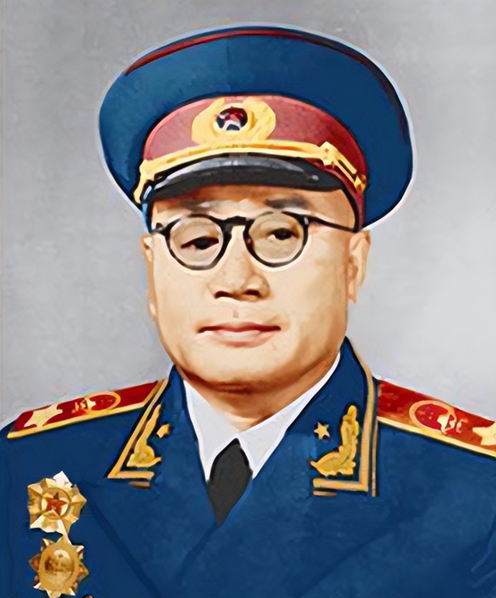 When Liu Bocheng passed away in 1986, the old subordinates proposed to ...