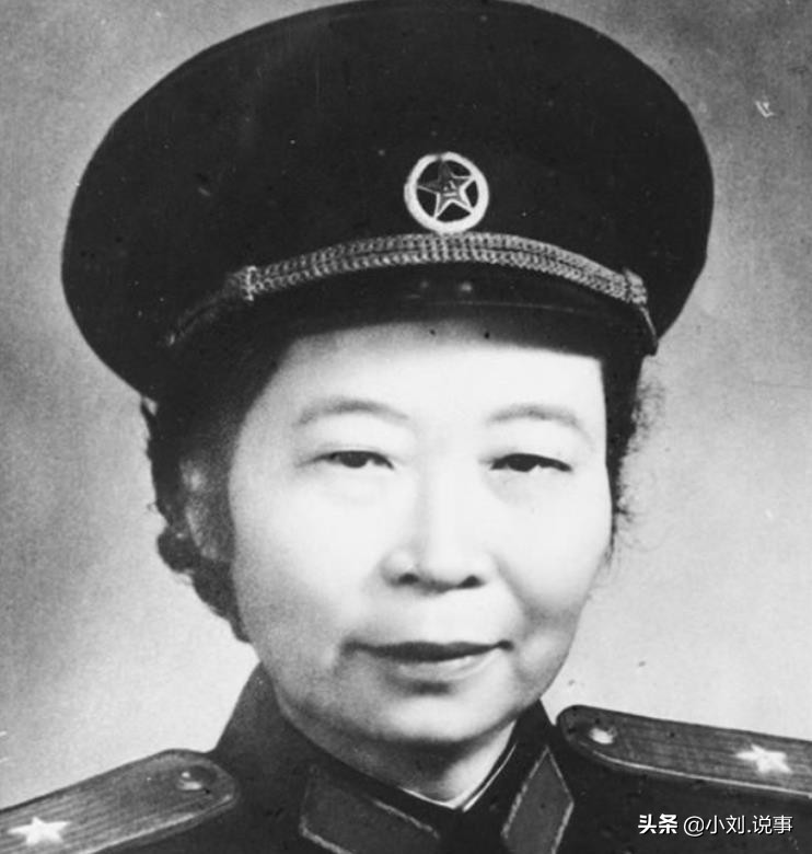 The first female general in New China, when she returned to her ...