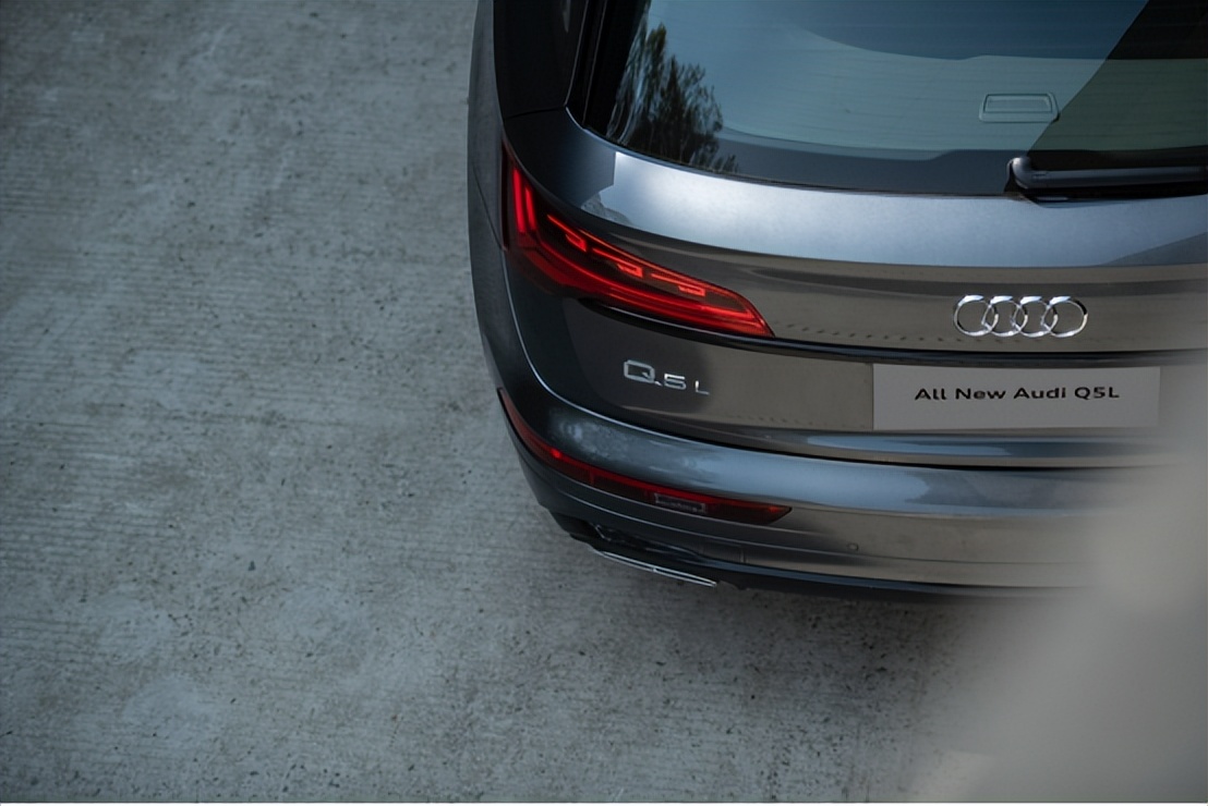 Compared with the BMW X3, the Audi Q5L has a stunning appearance, performance resistance, and a ...