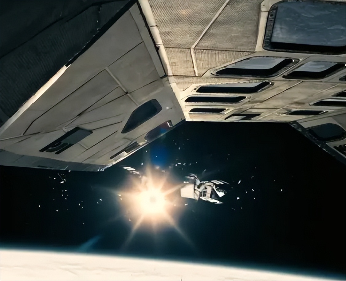 "Interstellar": Time Travel and the Exploration of Human Destiny - iNEWS