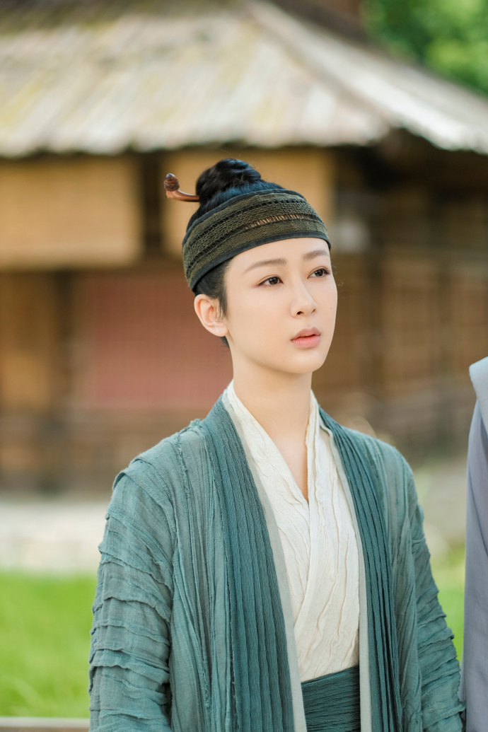 Responding to the flying of the facial features: Yang Zi refused the ...