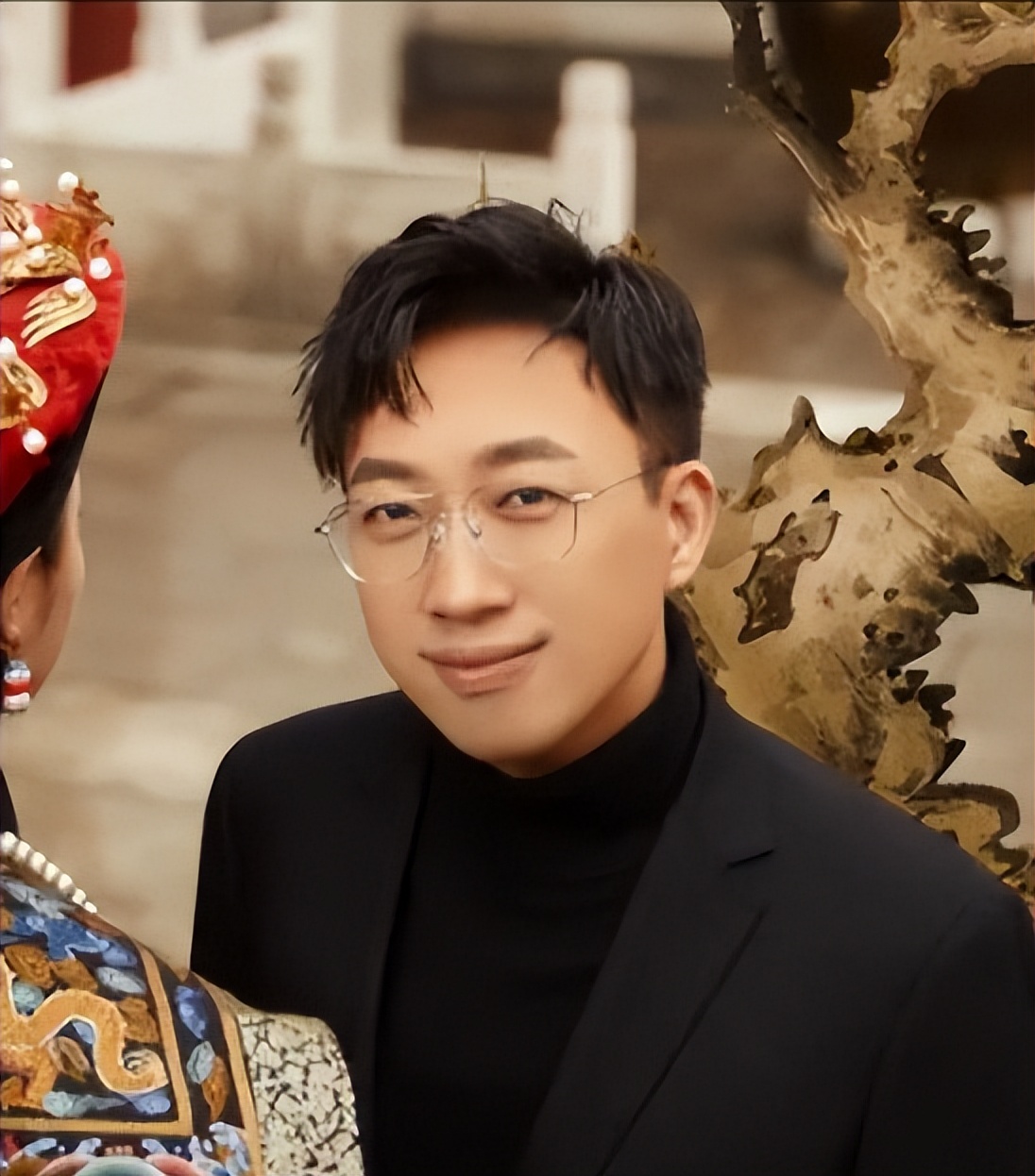 Director Yu Zhenghe was intimate with many beauties, and actor Ma Su appeared among them - iNEWS