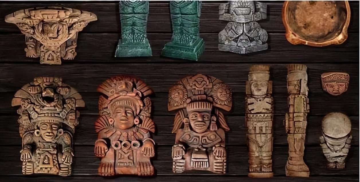 What contribution did Pacal I, king of the Mayan Empire Kekulkan, make ...