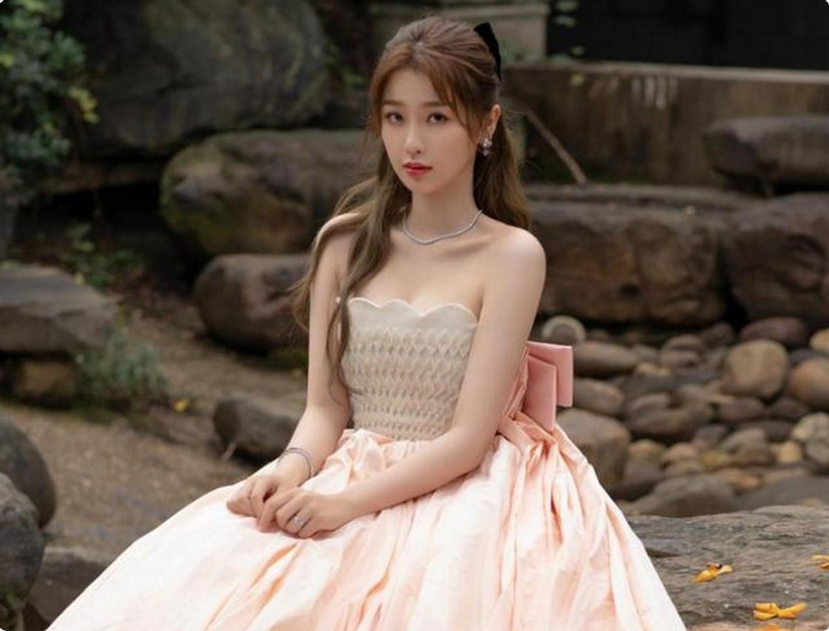 The 10 actresses who appear to be entertainers but are actually wealthy daughters are not afraid ...