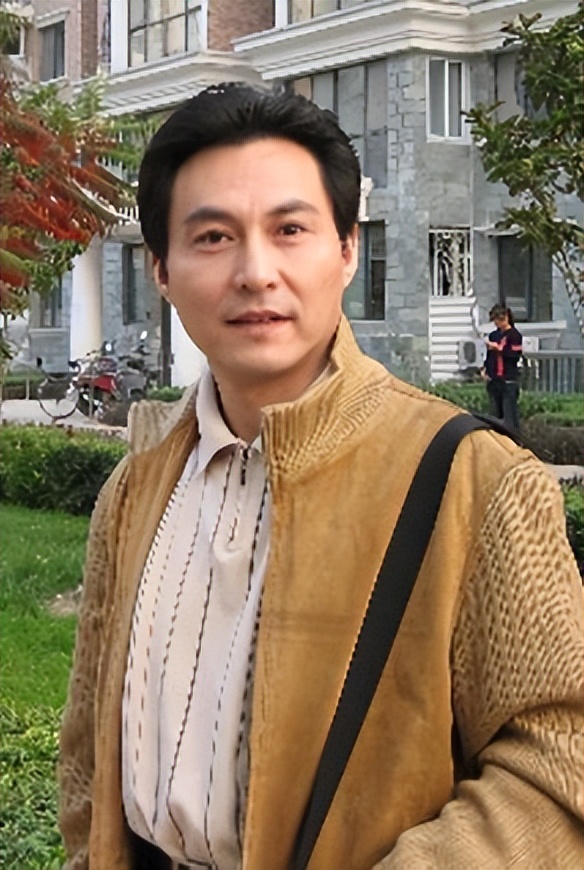 Yang Junyong: Lost his father, mother and wife, passed away at the age ...