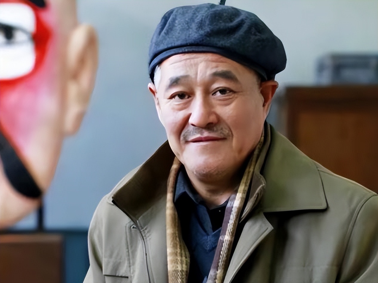 The "backer" behind Zhao Benshan was exposed. No one dared to provoke ...