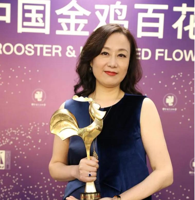 Famous actor Wu Yufang: married "Ping Pong Prince" retired and gave ...