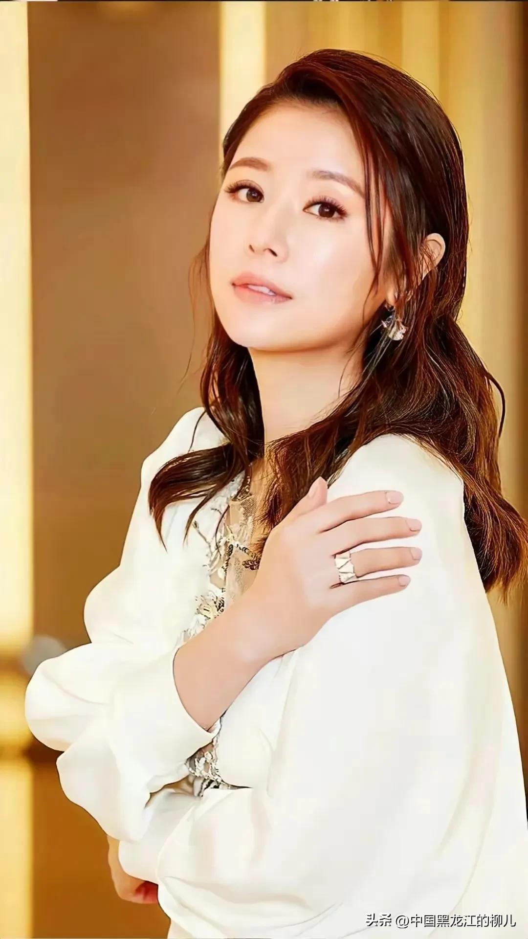 Movie star Ruby Lin - beautiful photo - iMedia