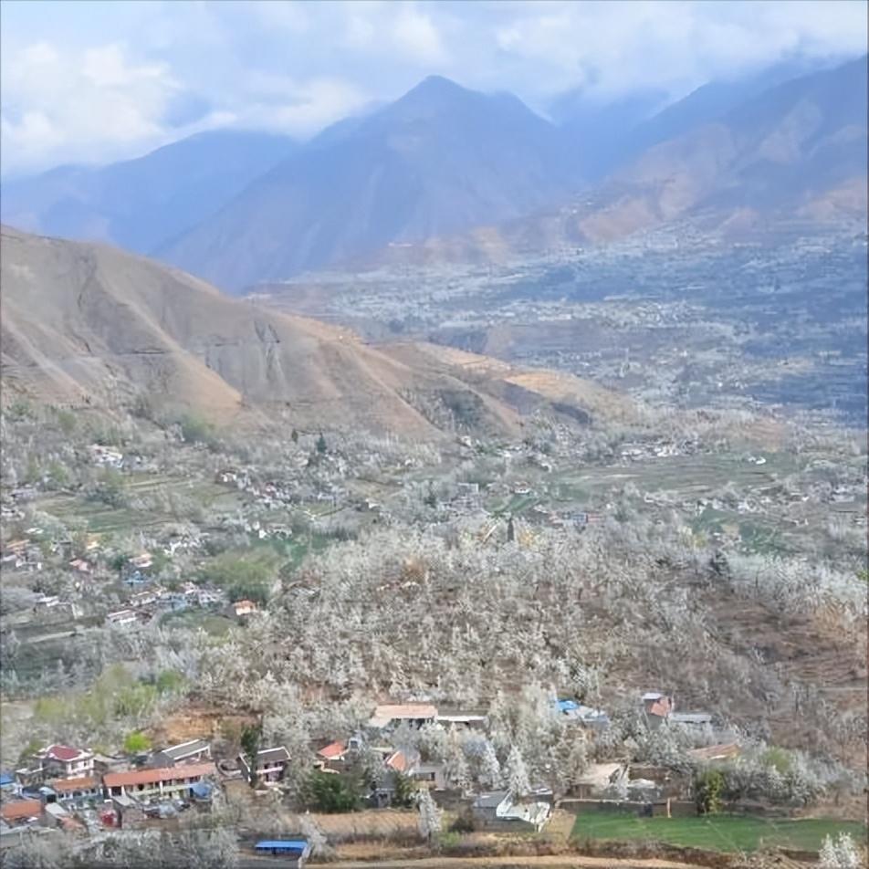 Jinchuan Scenery: Four Seasons Songs of Lixiang - iNEWS