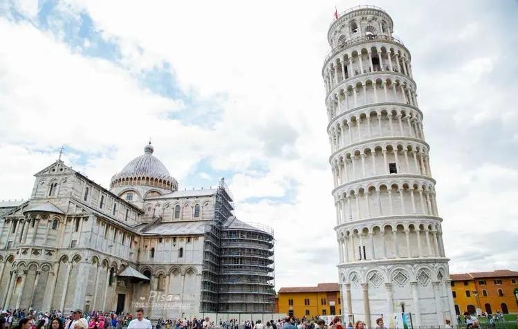 The historical origins of the Leaning Tower of Pisa, Italy, and its ...
