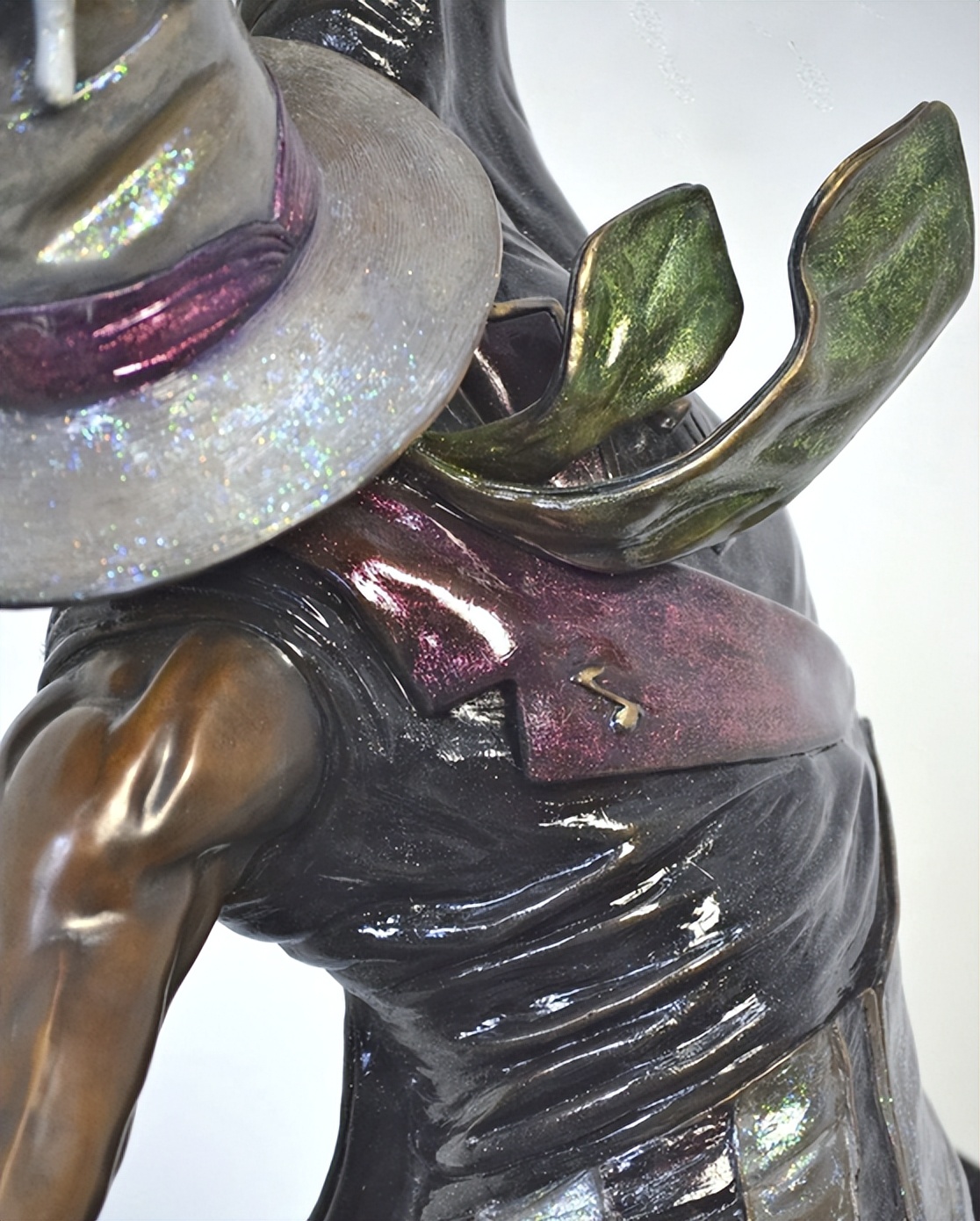 The heroic and romantic in Franco Castelluccio's classical sculptures ...