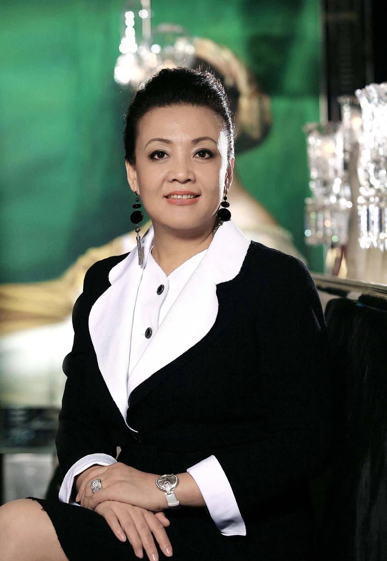 Zhang Lan Business Queen - iMedia