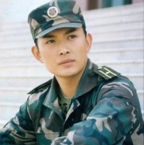 Actor Huang Haibing, met a wife while filming, married for 8 years and ...
