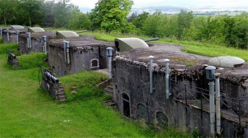 The Great Wall will not fall for a thousand years, but it is more than ...