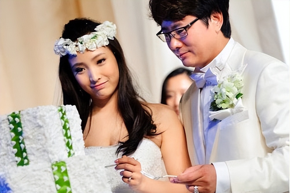 Actor Bai Jing: Married at the age of 27, cheated at the age of 28, stabbed to death by her ...