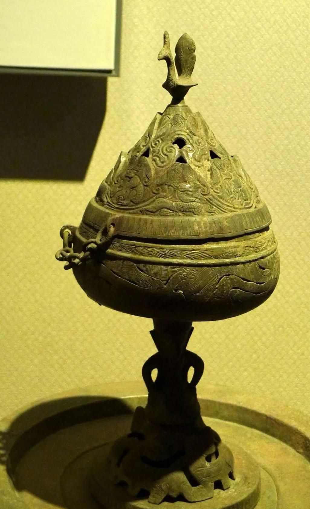 Yangbo Cultural Relics 34: [Western Han Dynasty] Boshan-shaped Copper ...