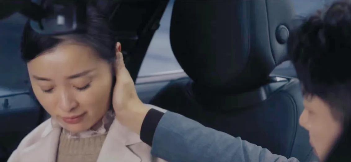 Liu Yijun and Wu Yue cooperate again!A 5-minute short film, it's all about the highlights - iNEWS