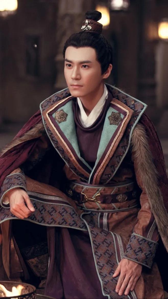 Pictures of Mao Zijun's ancient costumes - iNEWS