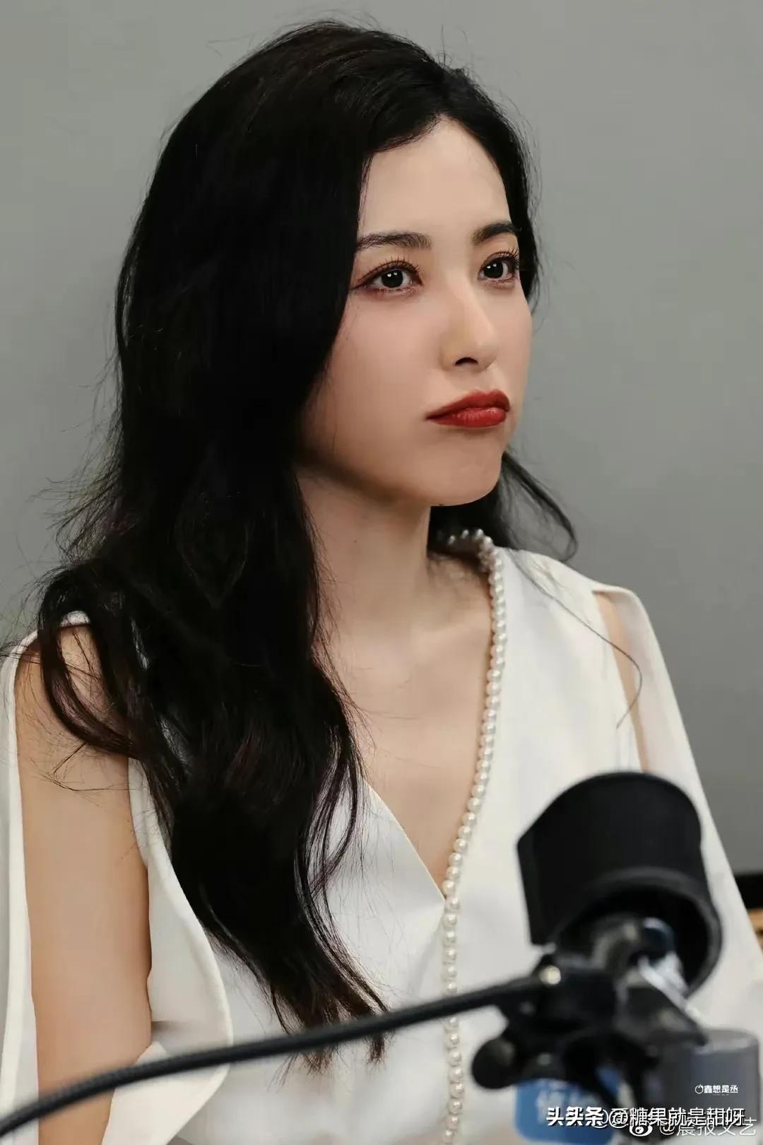 Goddess Zeng Li is so beautiful - iNEWS