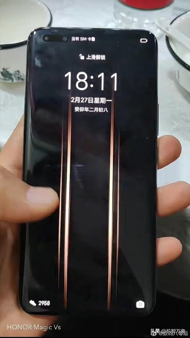 配備5000万旗艦三攝 榮耀Magic5至臻版影像曝光 最大區別就是外觀 - 資訊咖