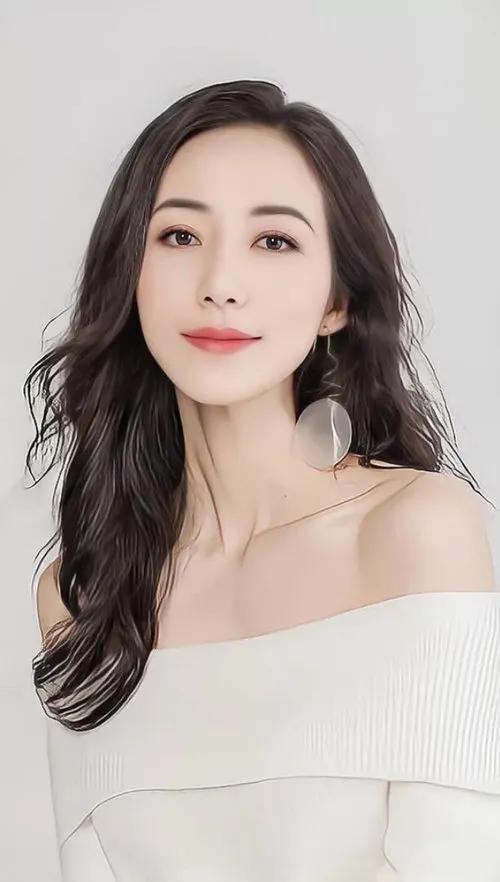 Han Xue, enchanting and charming, with a hot body, the key is a kind ...