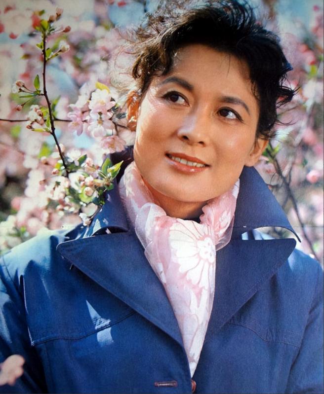 Famous actor Xiang Mei: I have held hands with my husband for 64 years ...