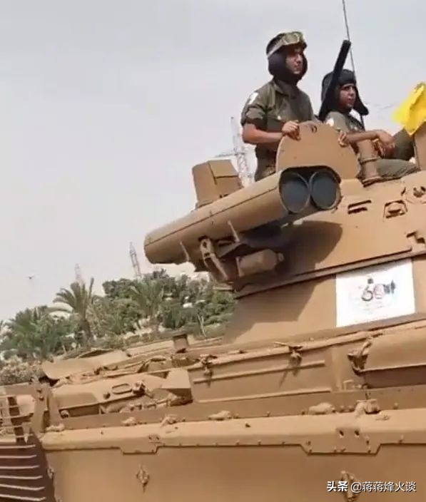 Algeria's modified T-62 participated in the military parade, and the ...