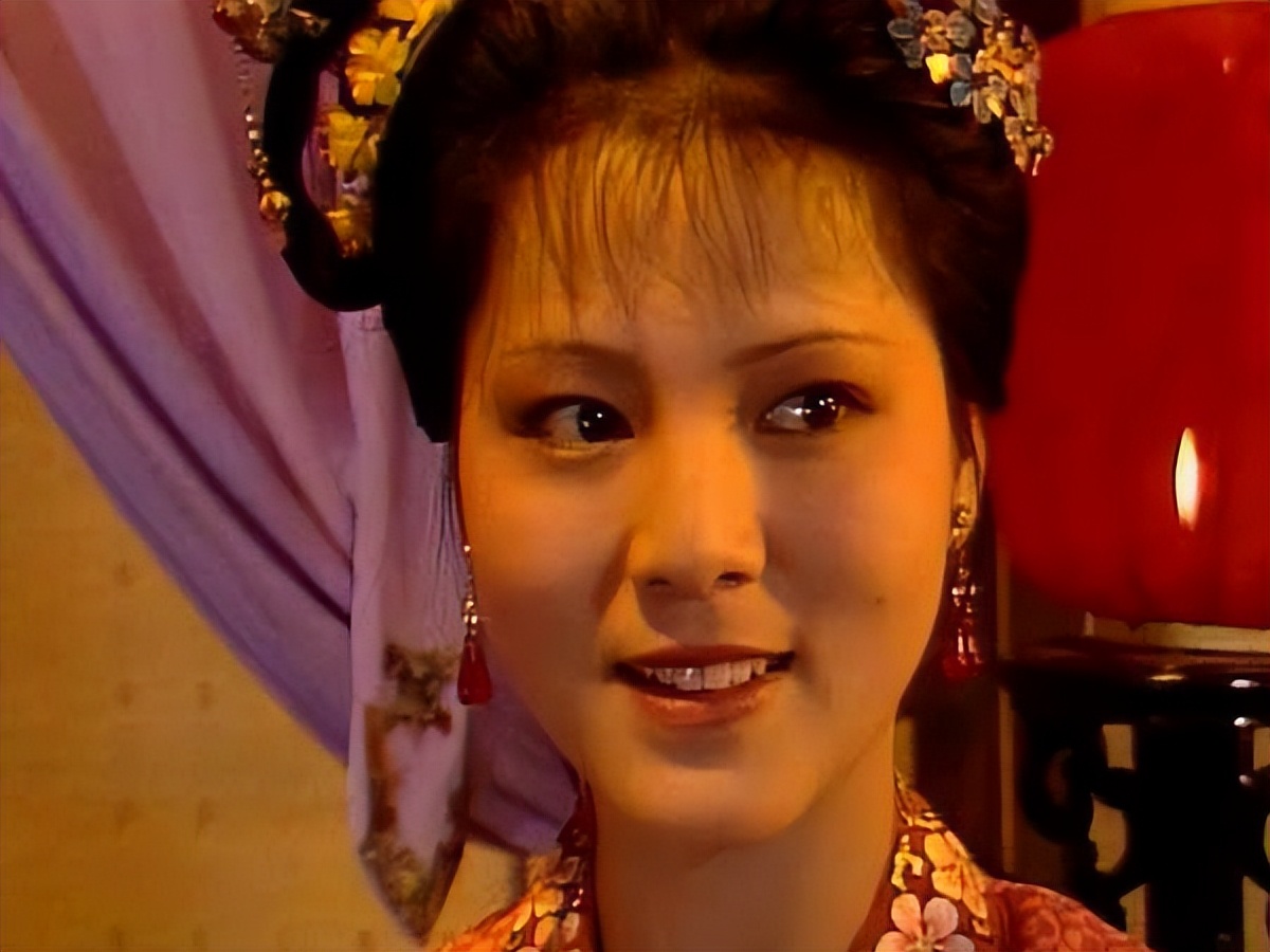 Why does Xiren always ask others to help her work?Reason one, two ...