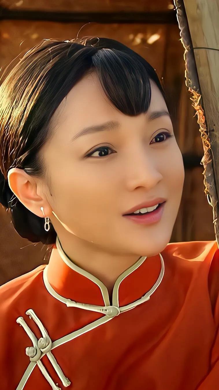 Do you still remember Jiu'er played by Zhou Xun?so pure and beautiful ...