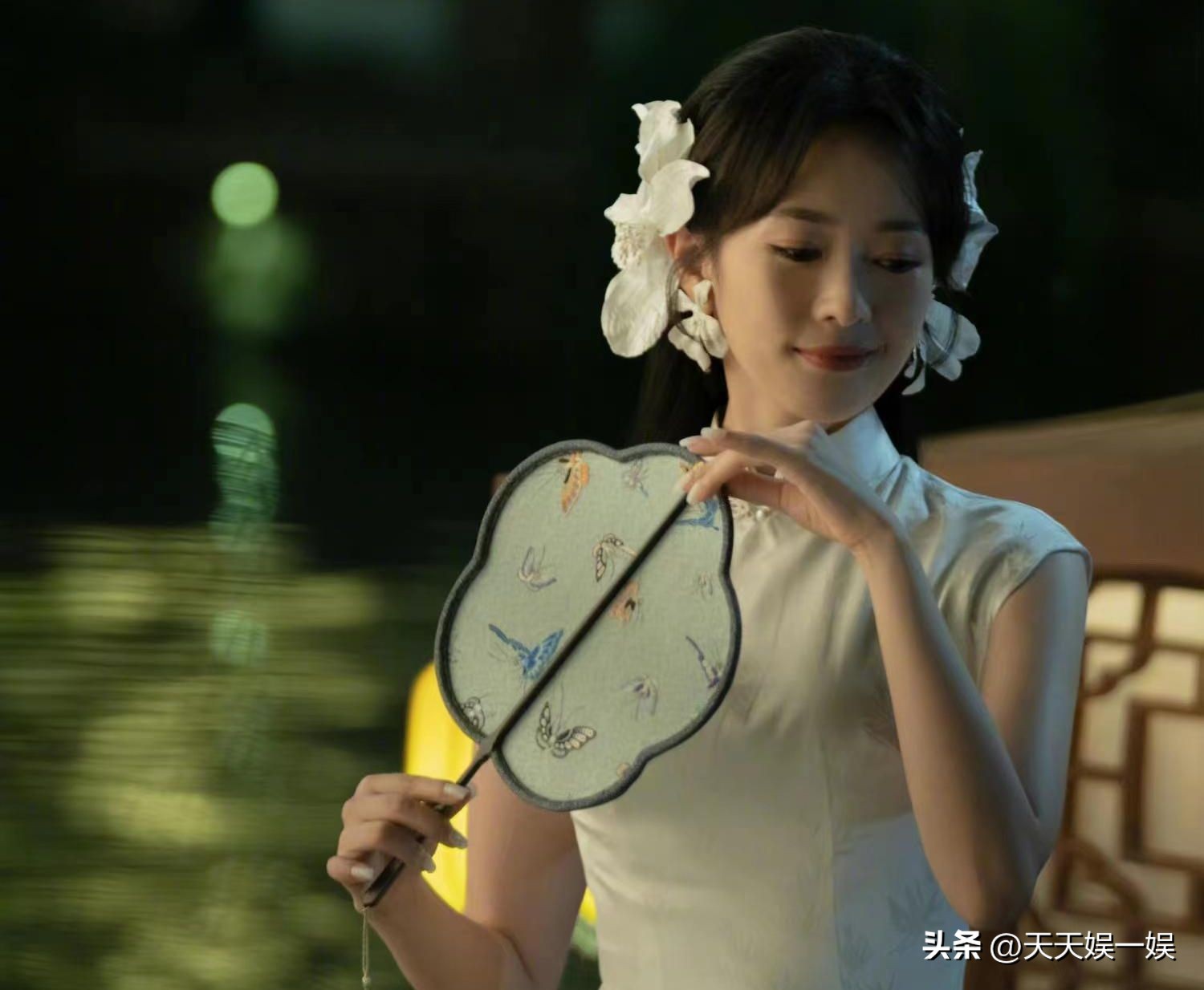 CCTV Mid-Autumn Festival Gala: Tong Yao and Jin Chen are stunning, Zhou Shen and Hawick Lau are ...