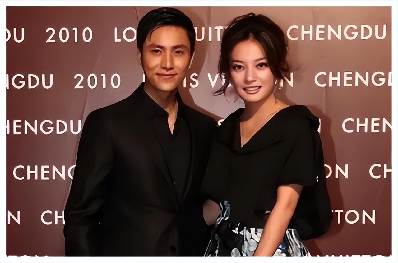Chen Kun's 21-year-old son shows off Rolls-Royce! Netizens said they guessed the birth mother by ...