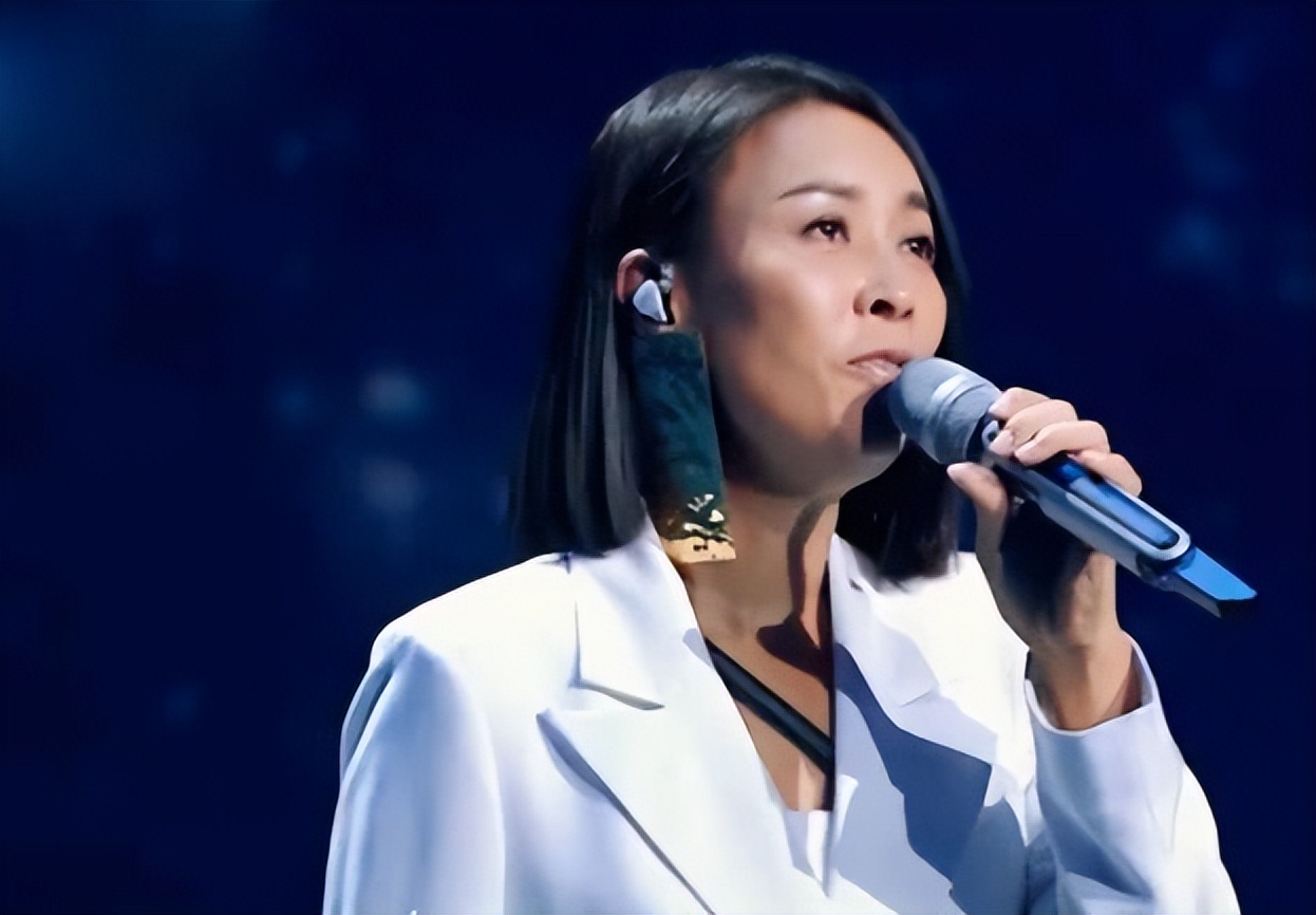 Naying was exposed again, she was once a nightclub singer and was taken ...