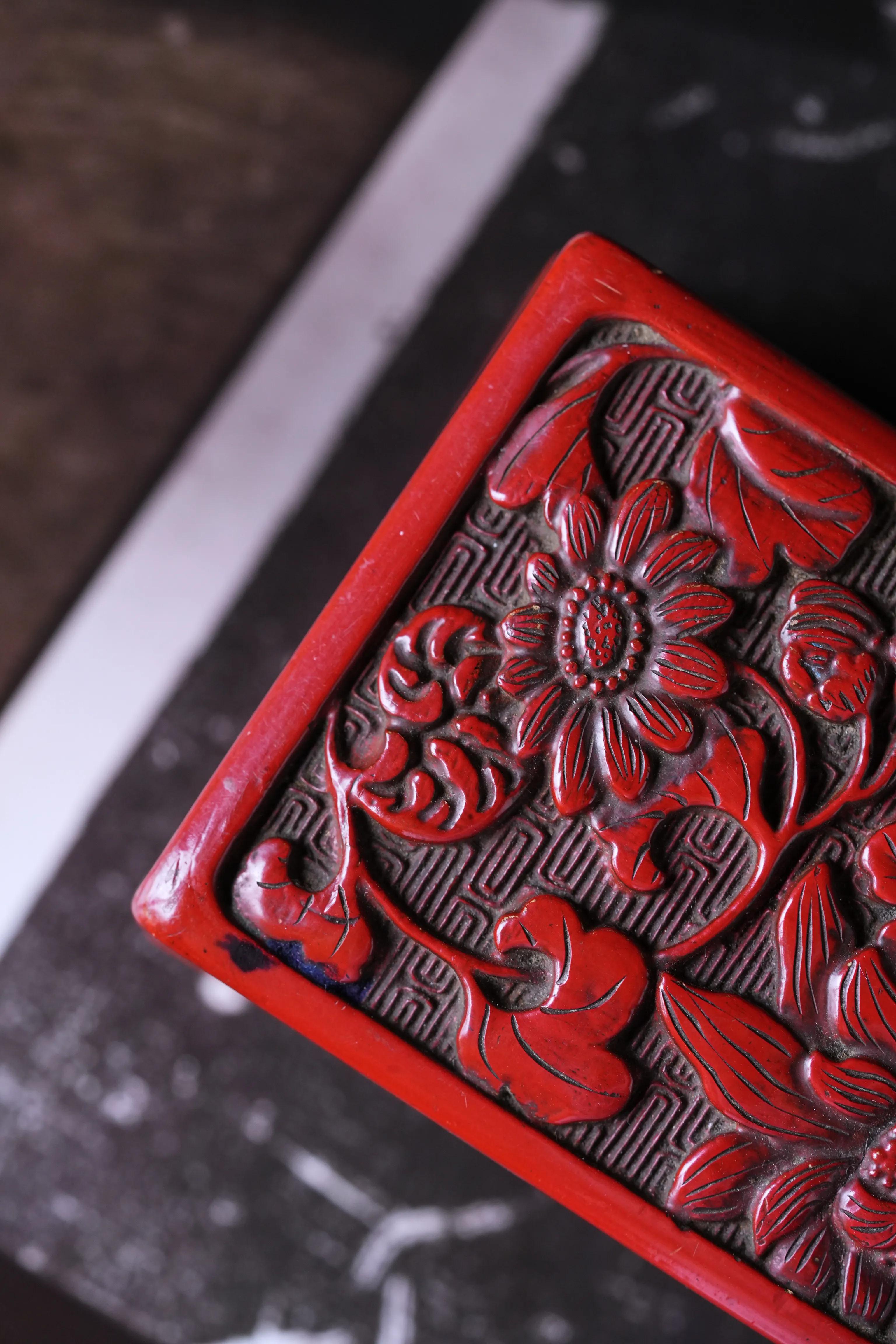 Tick Red | Ink Pad Box - iNEWS