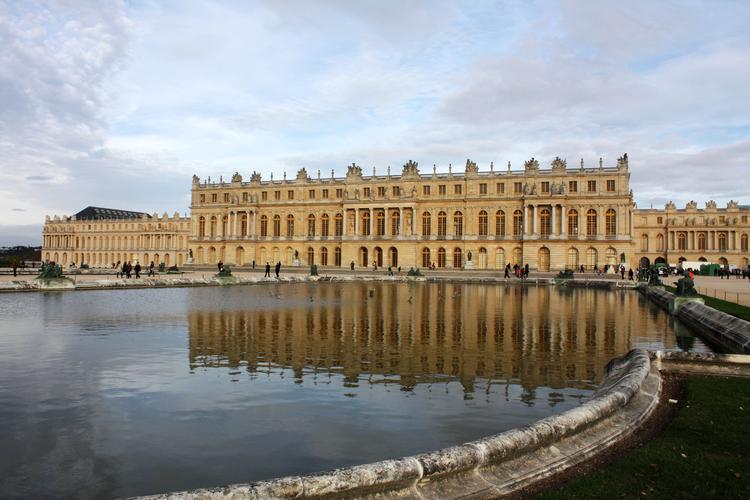 The Construction, Design and Historic Place of the Palace of Versailles ...