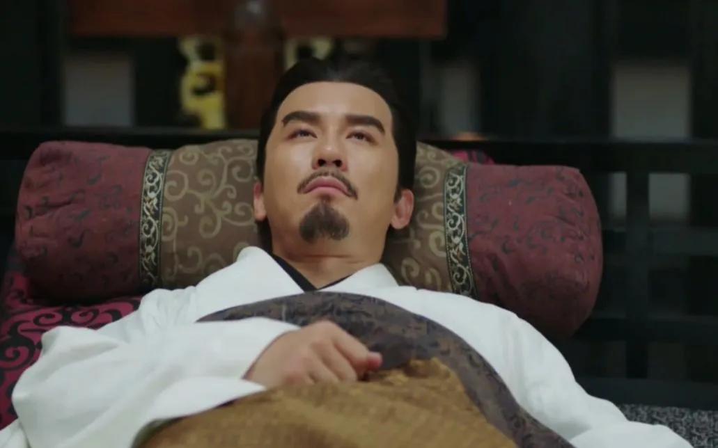 They are all smart people! Cao Pi looked at the physiognomy, and the ...