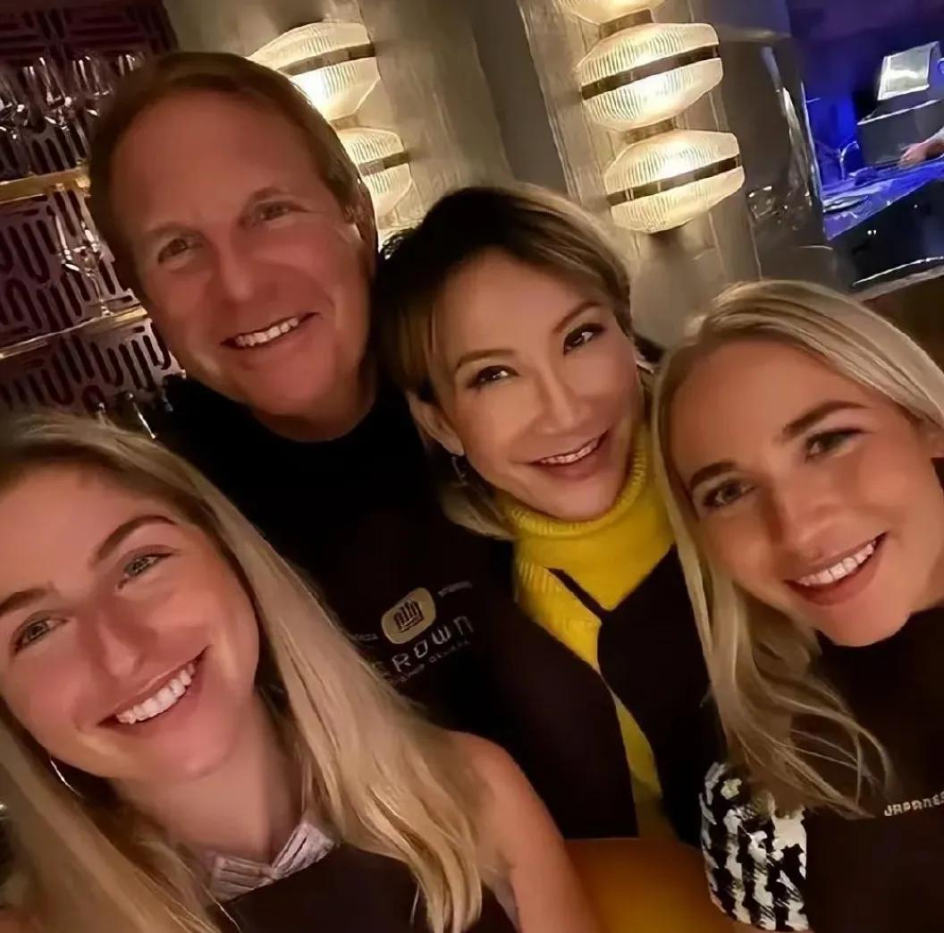 Only after reading Coco Lee's life experience did she understand why ...