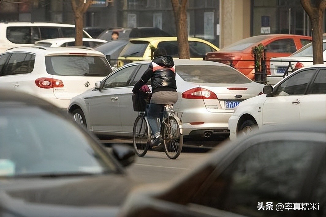 A private car makes travel more convenient. How much does it cost per ...