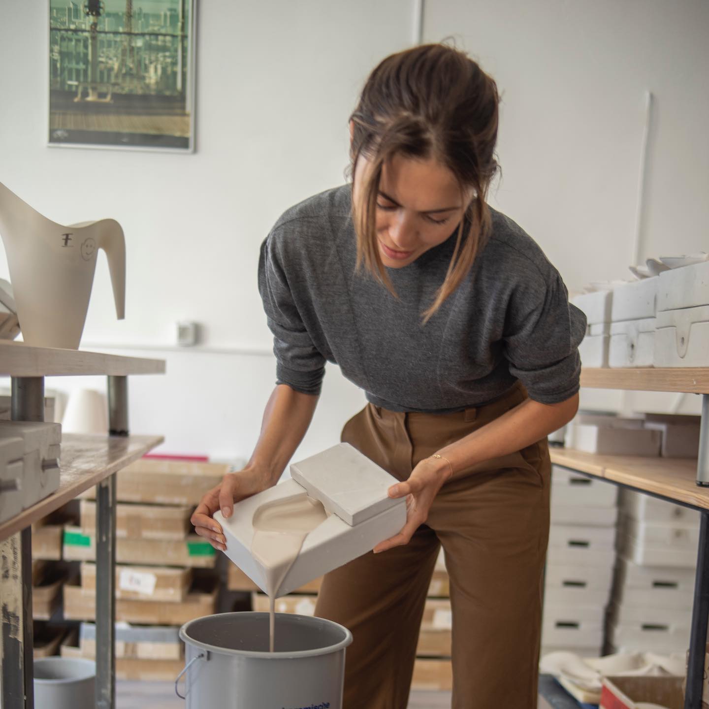 ANDREEA BRAESCU - iNEWS