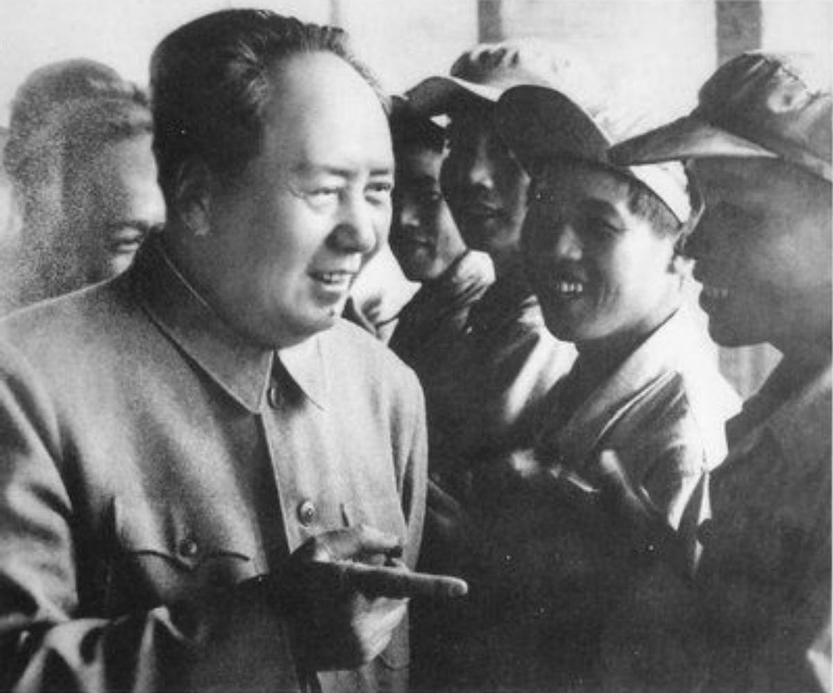 When Mao Zedong met his friends in 1951, he talked excitedly: in those ...