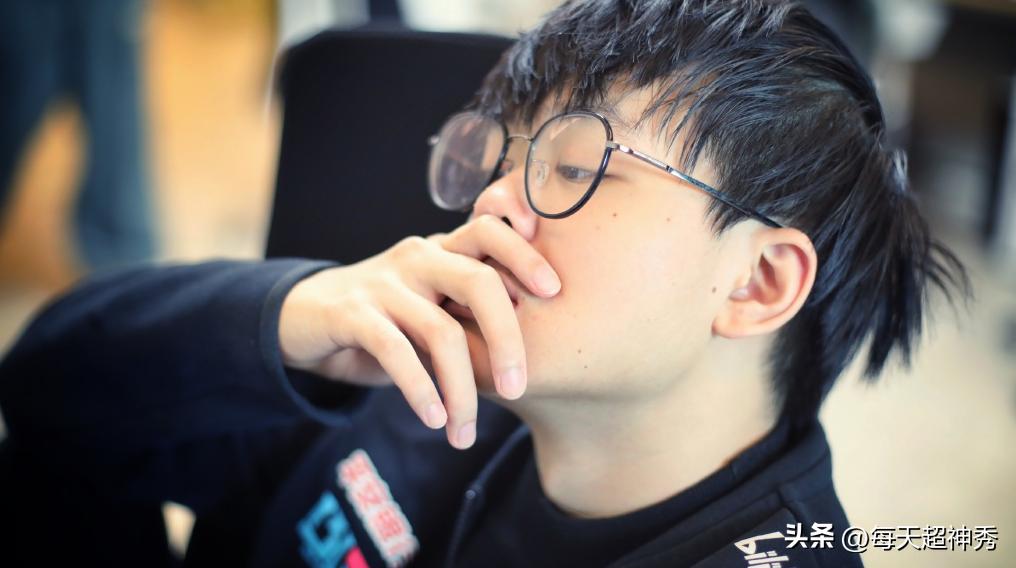 Beichuan controls the tempo, TT wins BLG in key rounds, Bin loses gloriously - iNEWS
