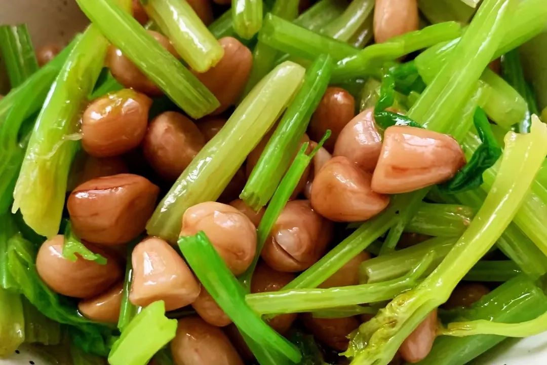 Adding it to celery is said to be 15 times more poisonous than "arsenic ...