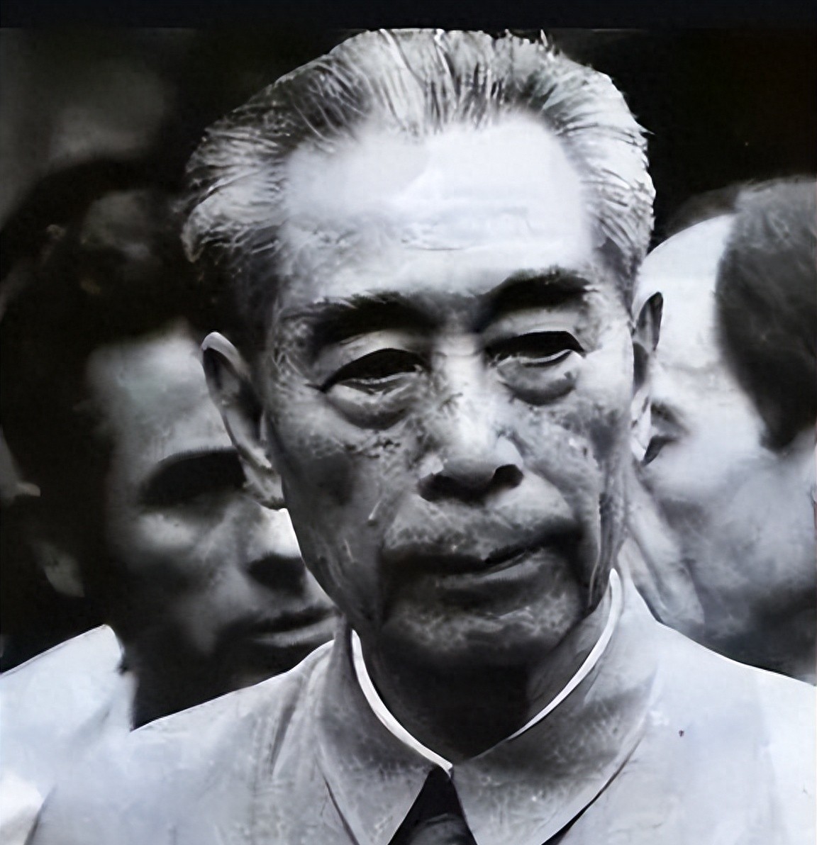 After Cheng Qian passed away in 1968, his wife asked Premier Zhou at ...