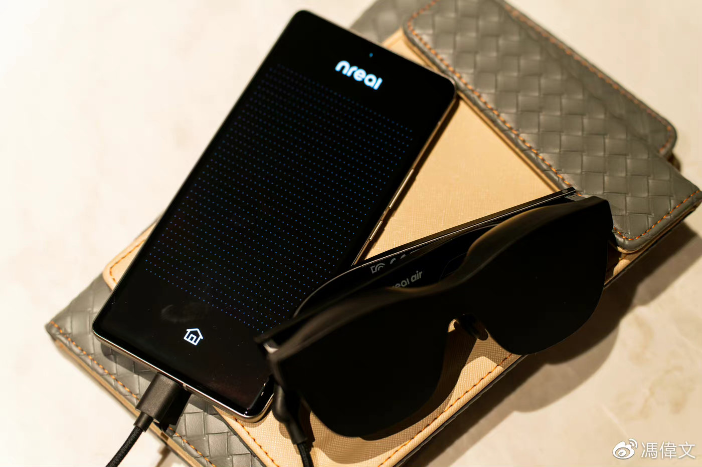 Nreal Air Experience: Put on these "glasses" and see a giant screen ...