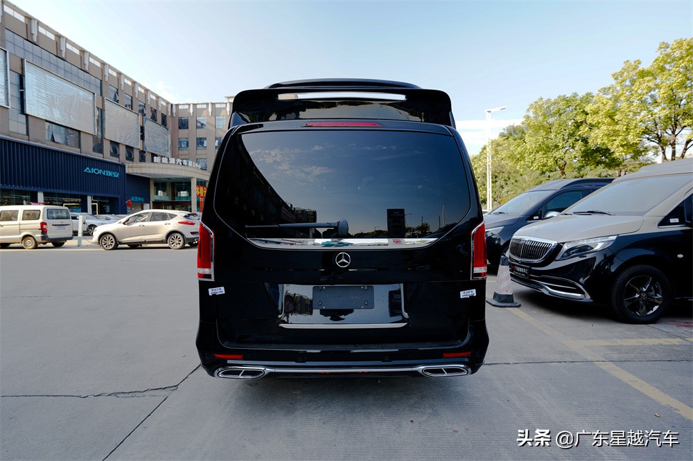 The Mercedes-Benz V-Class Star Shadow Platinum Edition is simply ...