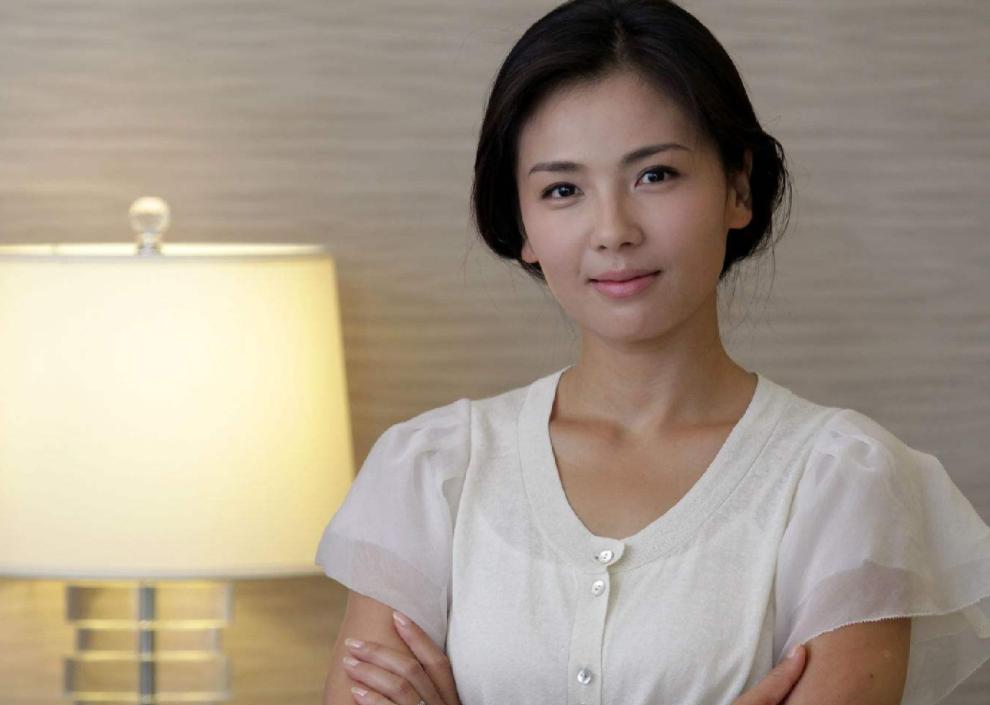 Sun Li is a very gentle and elegant woman, except for acting, she ...