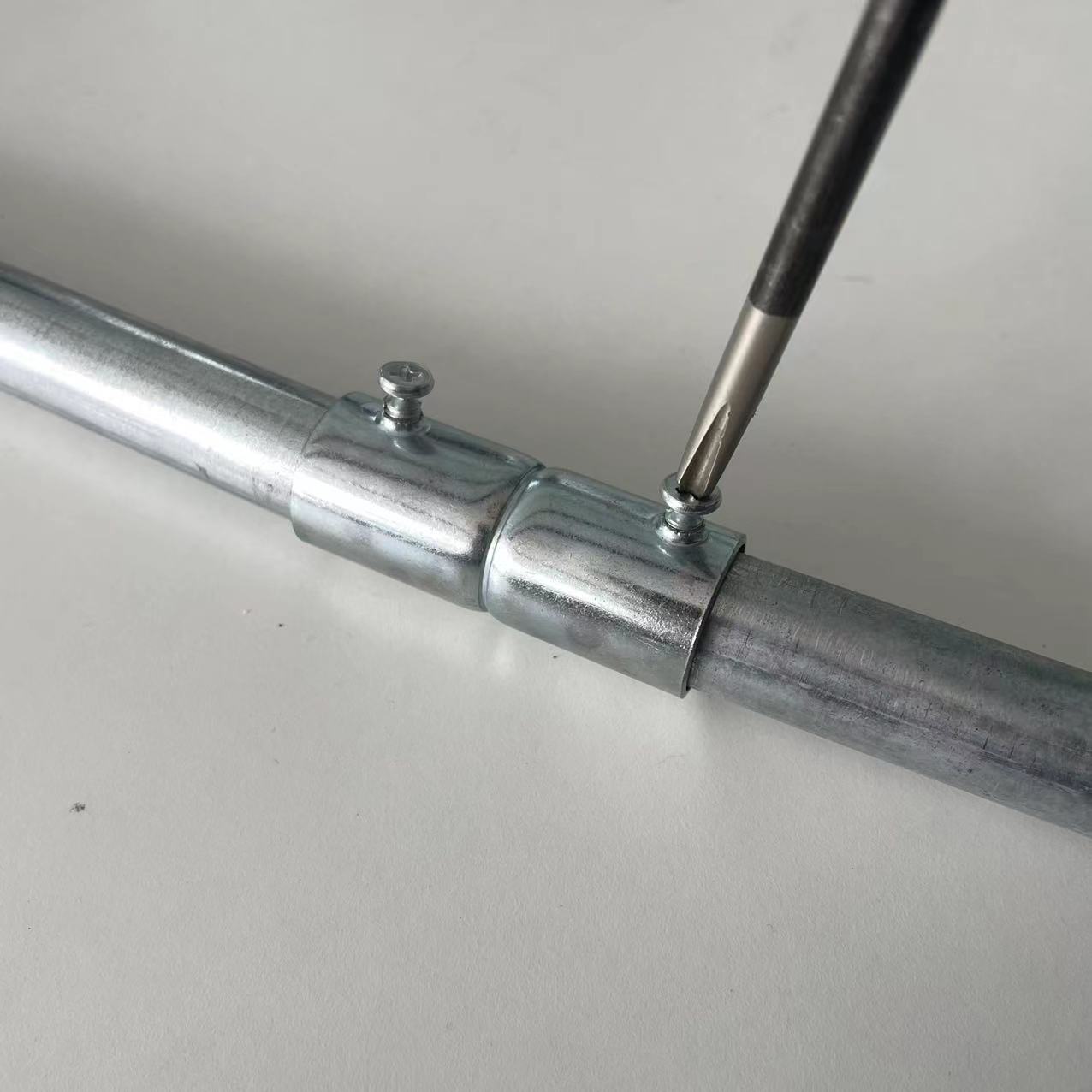 What material is the kbg tube - iNEWS