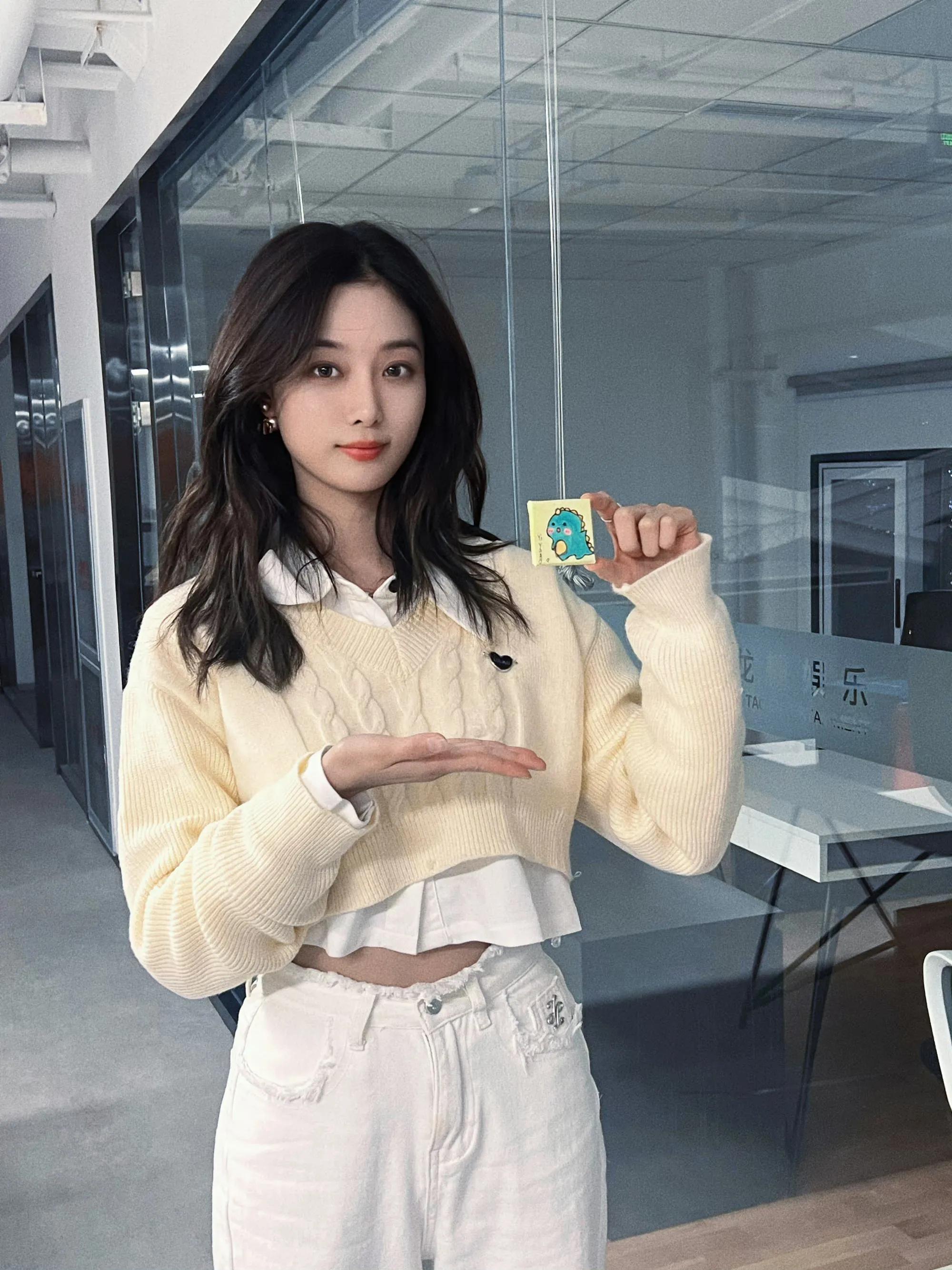 Xu Yiyang's beautiful picture - iMedia