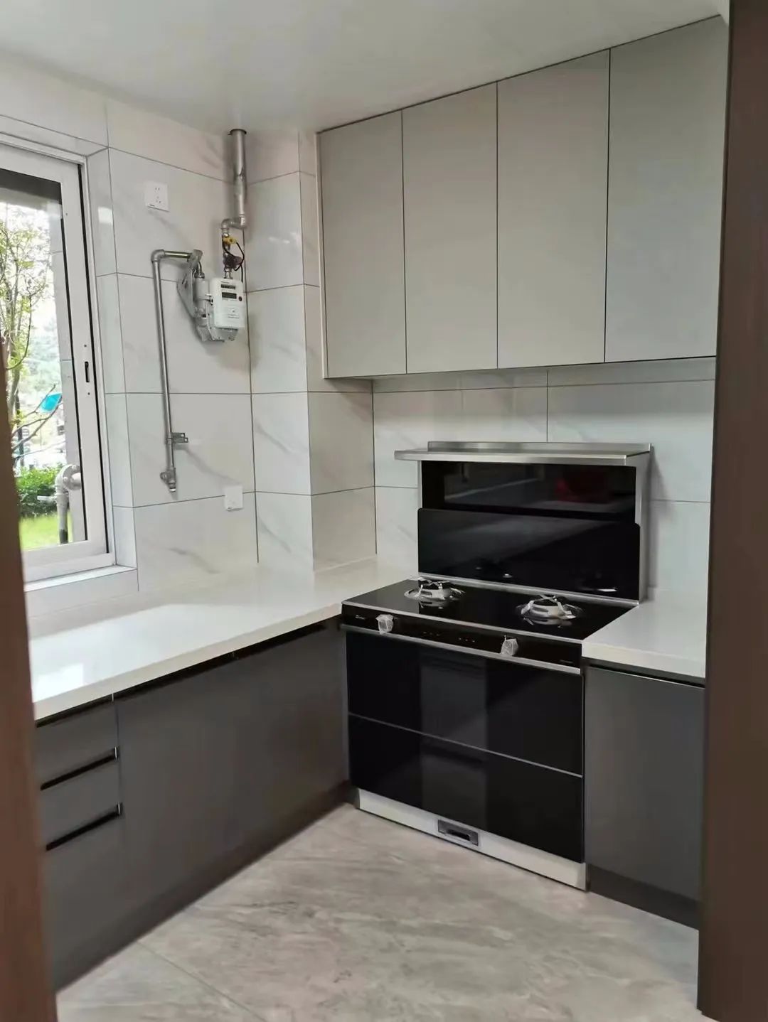 A good helper in the kitchen [double burner integrated stove], cooking ...