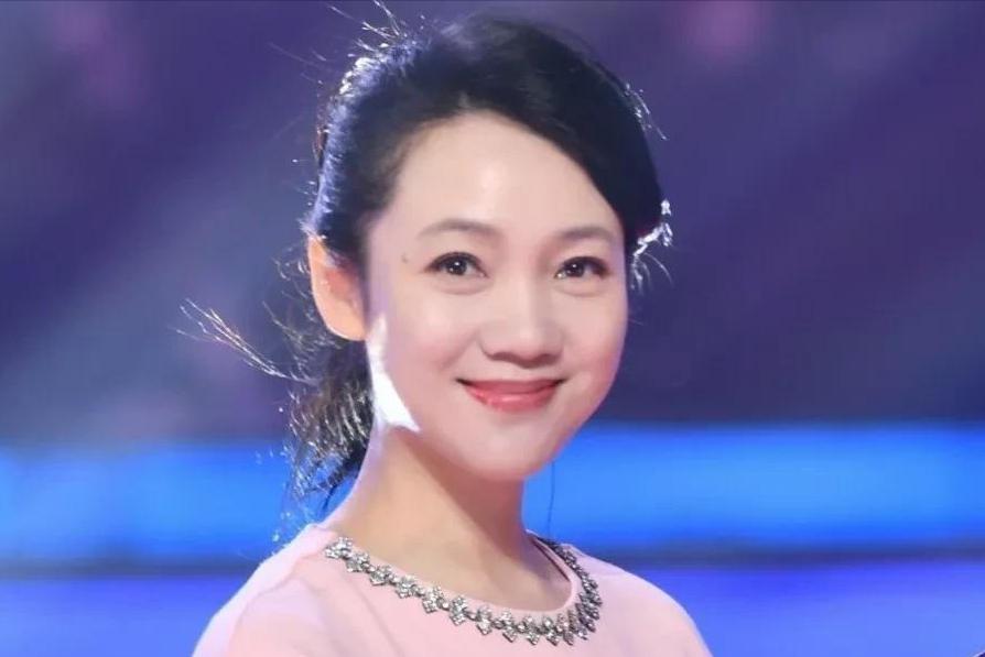 Zhou Qun was urgently admitted to the hospital for heart surgery. He ...