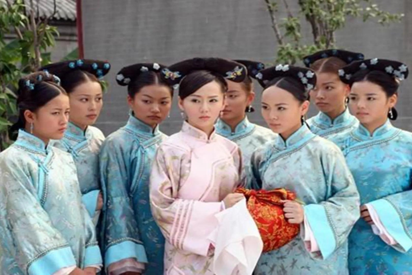 palace maids in qing dynasty - iNEWS
